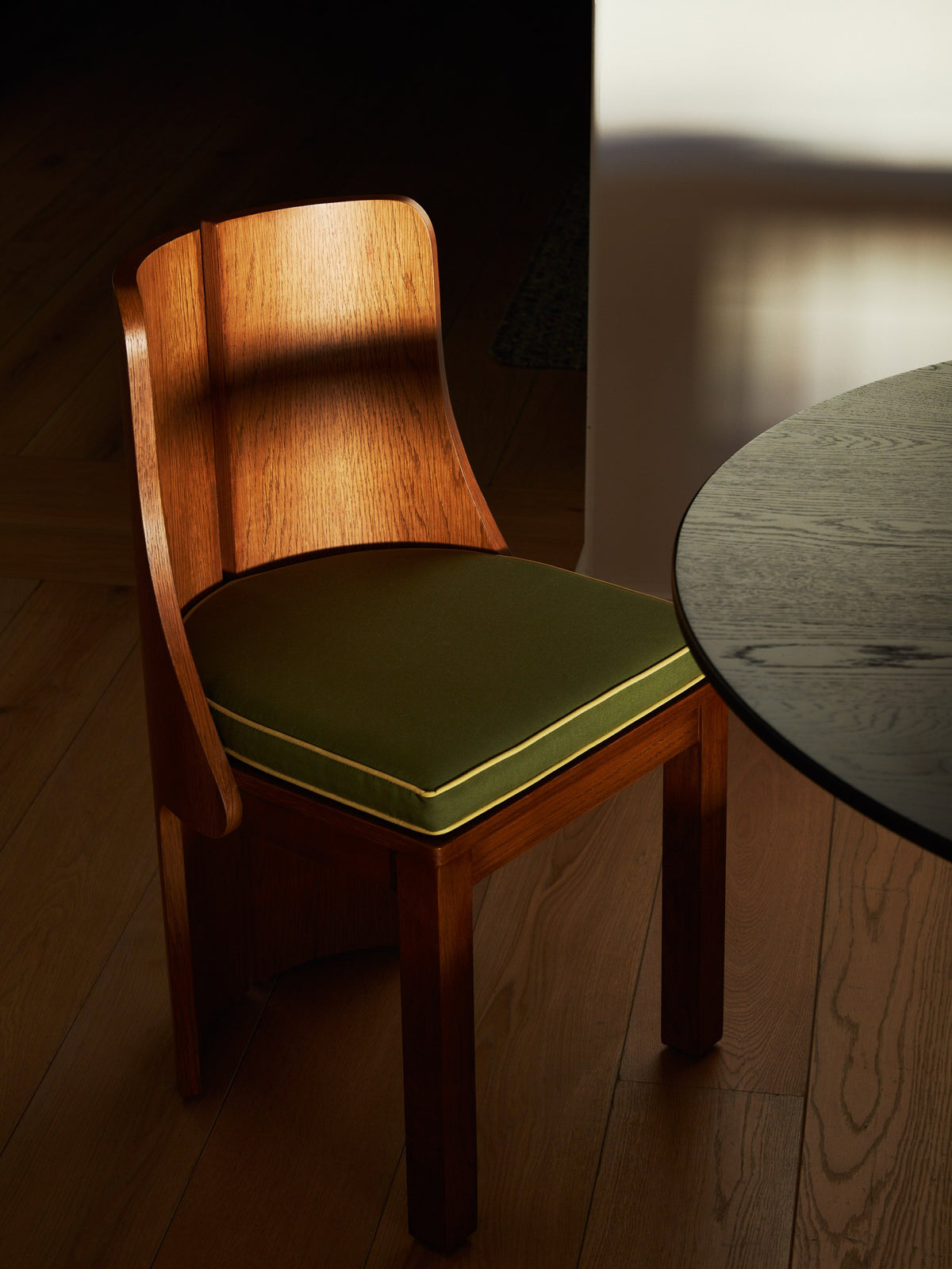 Seating – Page 2 – WARECO