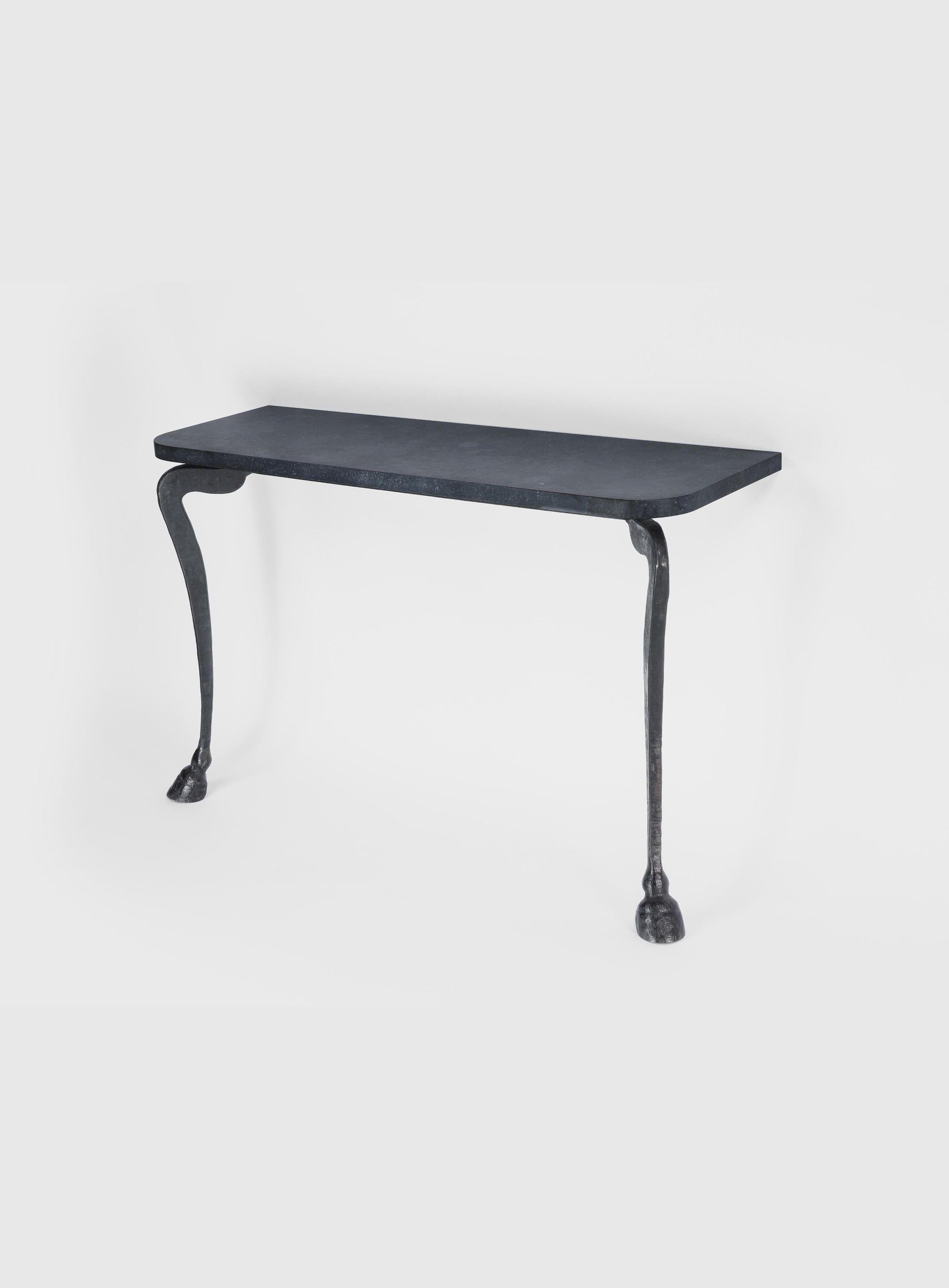 Hoof Console Table in Cast Iron – WARECO
