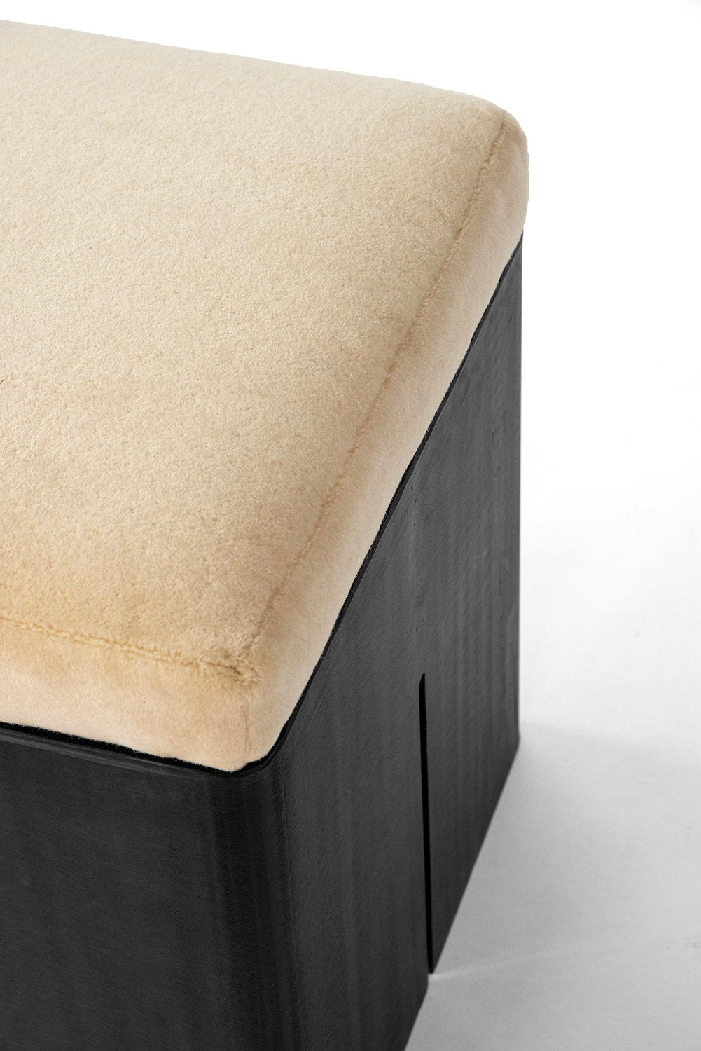 THE WALTON BENCH – WARECO