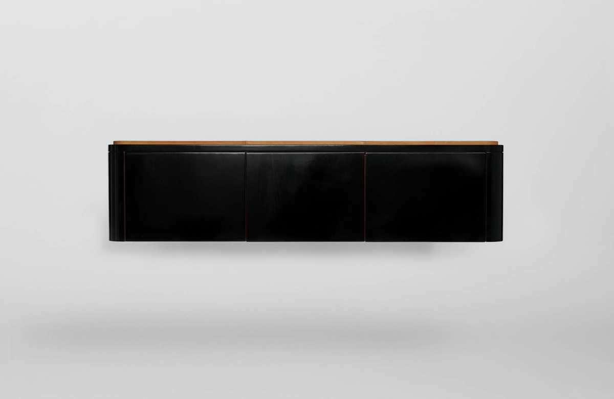 No. 123 CONSOLE – WARECO