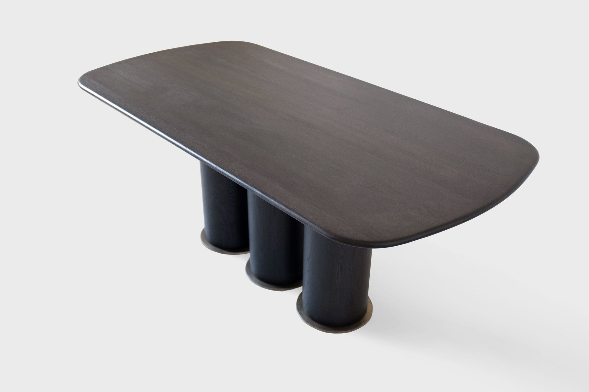 COLUMNA DINING TABLE – WARECO